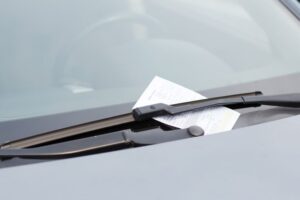 Incrocio a raso: quali sono le regole del Codice della Strada? - Il ...